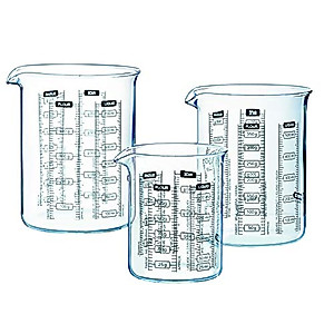 Pyrex 750 ml Kitchen Lab Measure and Mix Beaker