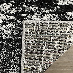 SAFAVIEH Adirondack Collection Area Rug - 5'1" x 7'6", Silver & Black, Modern Abstract Design, Non-Shedding & Easy Care, Ideal for High Traffic Areas in Living Room, Bedroom (ADR112A)