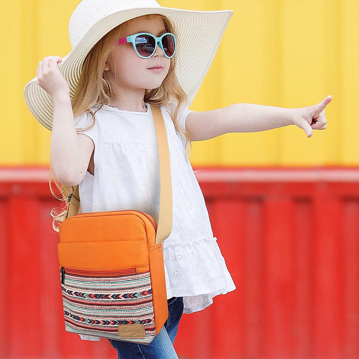 Kemy's Small Canvas Crossbody Bag for Teen Girls, Lightweight Messenger Shoulder Bags Cross Body Purse for Girls and Women