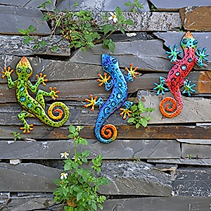 Tuokiuhn Metal Lizards Outdoor Decor Metal Gecko Wall Decoration Geico Lizard 13.5 * 8.5 Inch 3 Pack Set Suitable for Hanging in Yard Or Fence