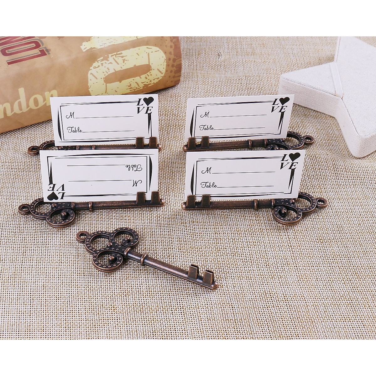 40pcs Antique Skeleton Key Shaped Wedding Favor Rustic Decoration Photo Holder Key to Your Heart