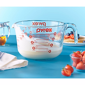 Pyrex Glass Measuring Cup Set (8-Cup, Microwave and Oven Safe )