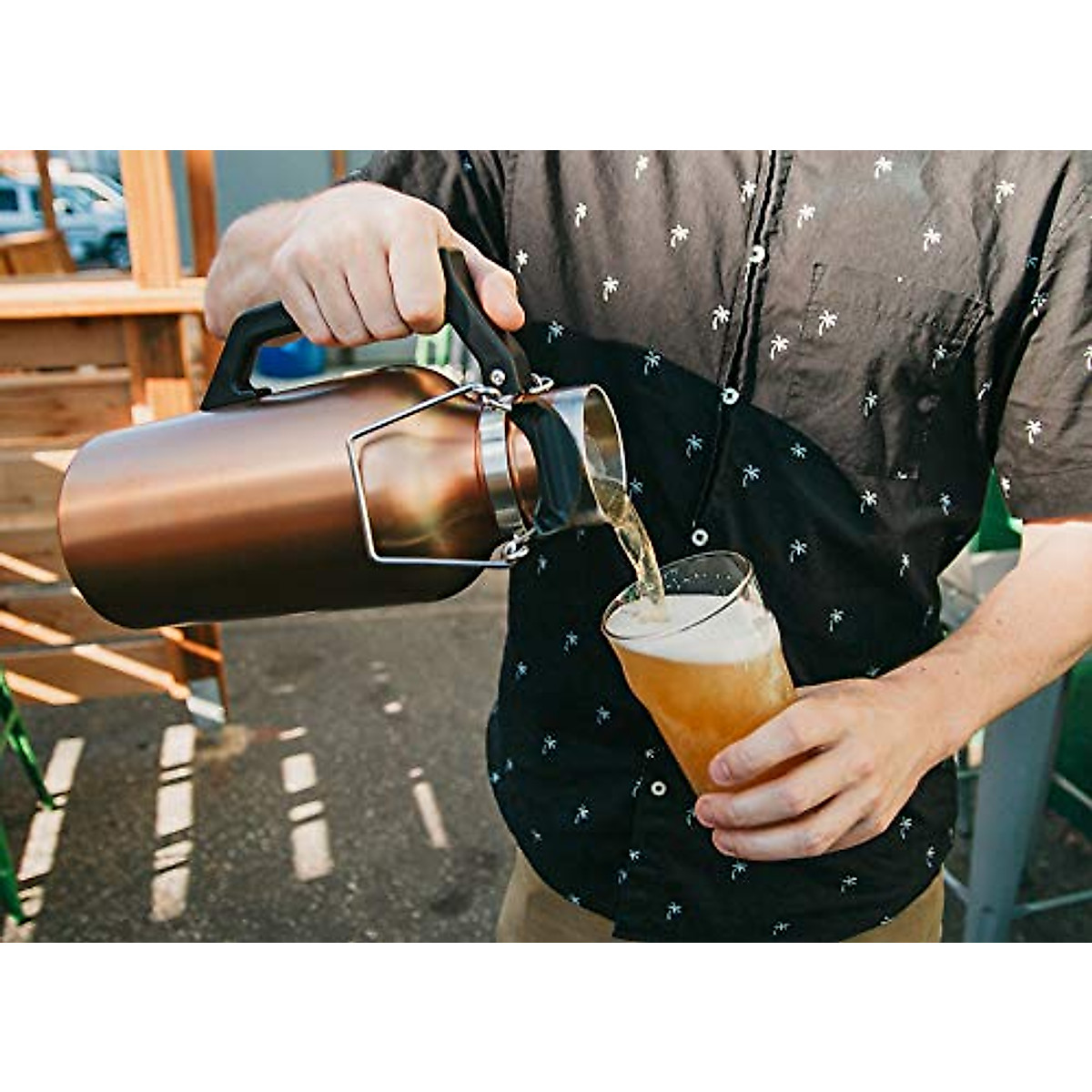 DrinkTanks 128 oz Vacuum Insulated Stainless Steel Beer Growler