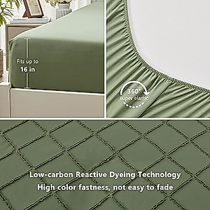 Boho Olive Green Comforter Set with Jacquard Tufted Design, Farmhouse Bedding Sets for All Seasons, Soft 7 Pieces Queen Bed in a Bag with Comforter, Flat Sheet, Fitted Sheet, Pillowcases & Shams