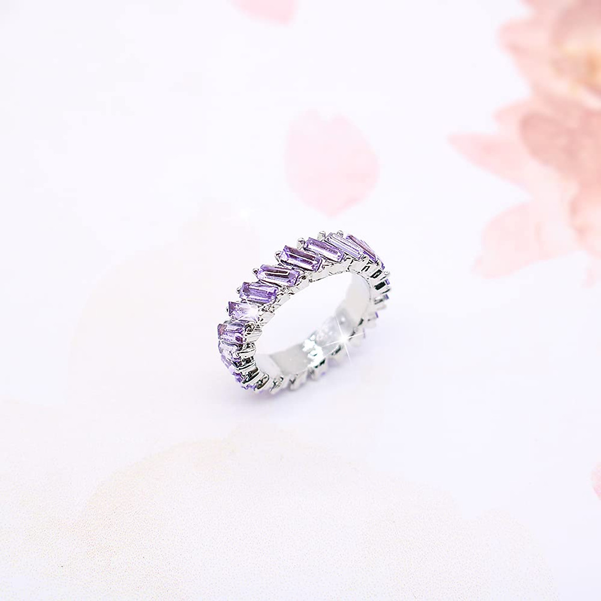 ABJFJE Rainbow Baguette Crystal Band Ring Anniversary Eternity Cubic Zirconia Ring Elegant Wedding Cocktail Rings Fashion Luxury Jewelry for Women