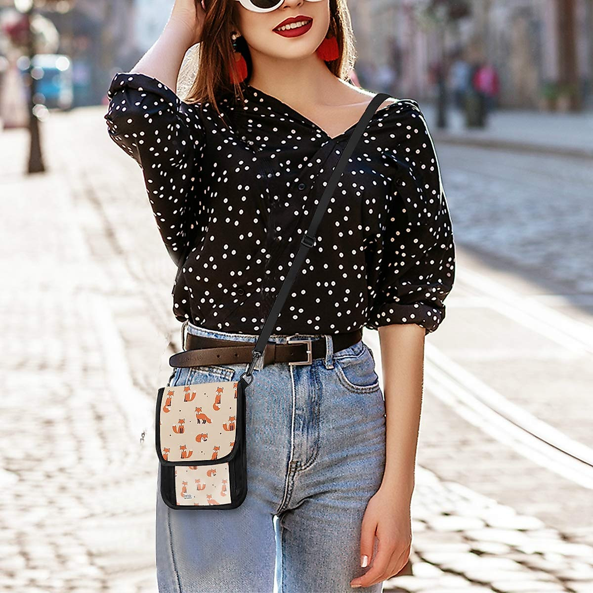 ALAZA Cute Animal Fox Print Small Crossbody Wallet Purse Cell Phone Bag Rfid Passport Holder with Credit Card Slots