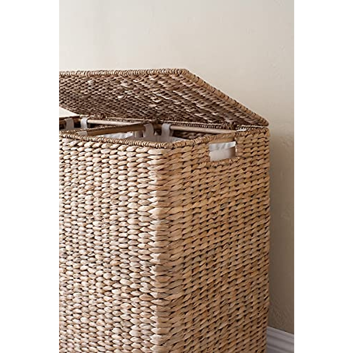 BirdRock Home Oversized Divided Hamper with Liners (Honey) - Made of Natural Woven Seagrass Fiber - Organize Laundry - Cut-Out Handles for Easy Transport - Includes 2 Liners
