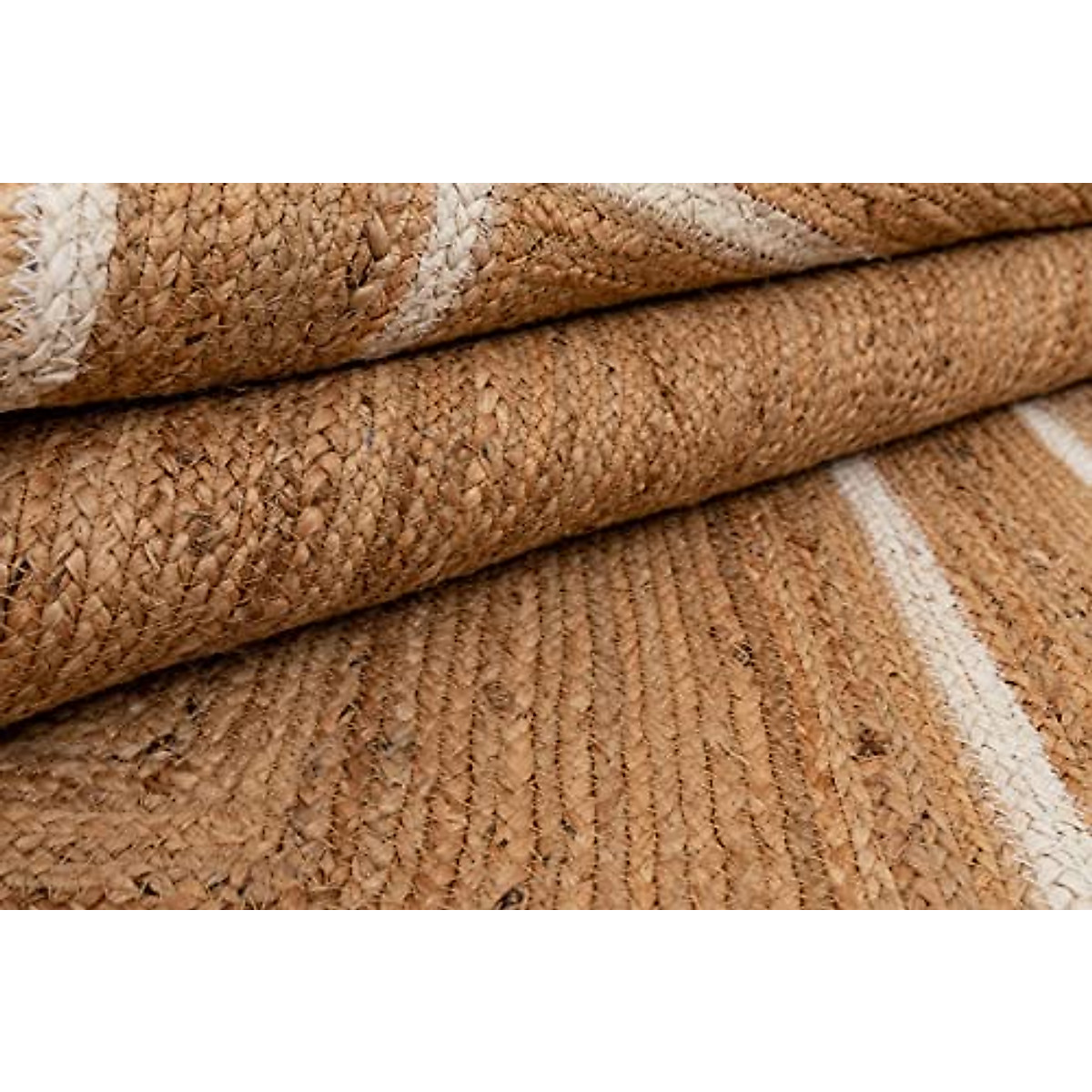 Scalloped Jute Rug 5x7- Natural Boho Bath Mat 2x3- Jute Runner Rug for Kitchen 2.6x6 ft- Seagrass Jute Rug 8x10 for Living Room Area- 3x5 Farmhouse Rugs Indoor/Outdoor (2'x3' Ft, White)