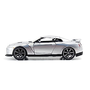 Fast & Furious 1:32 2009 Brian's Nissan GT-R R35 Die-Cast Car, Toys for Kids and Adults(Silver)