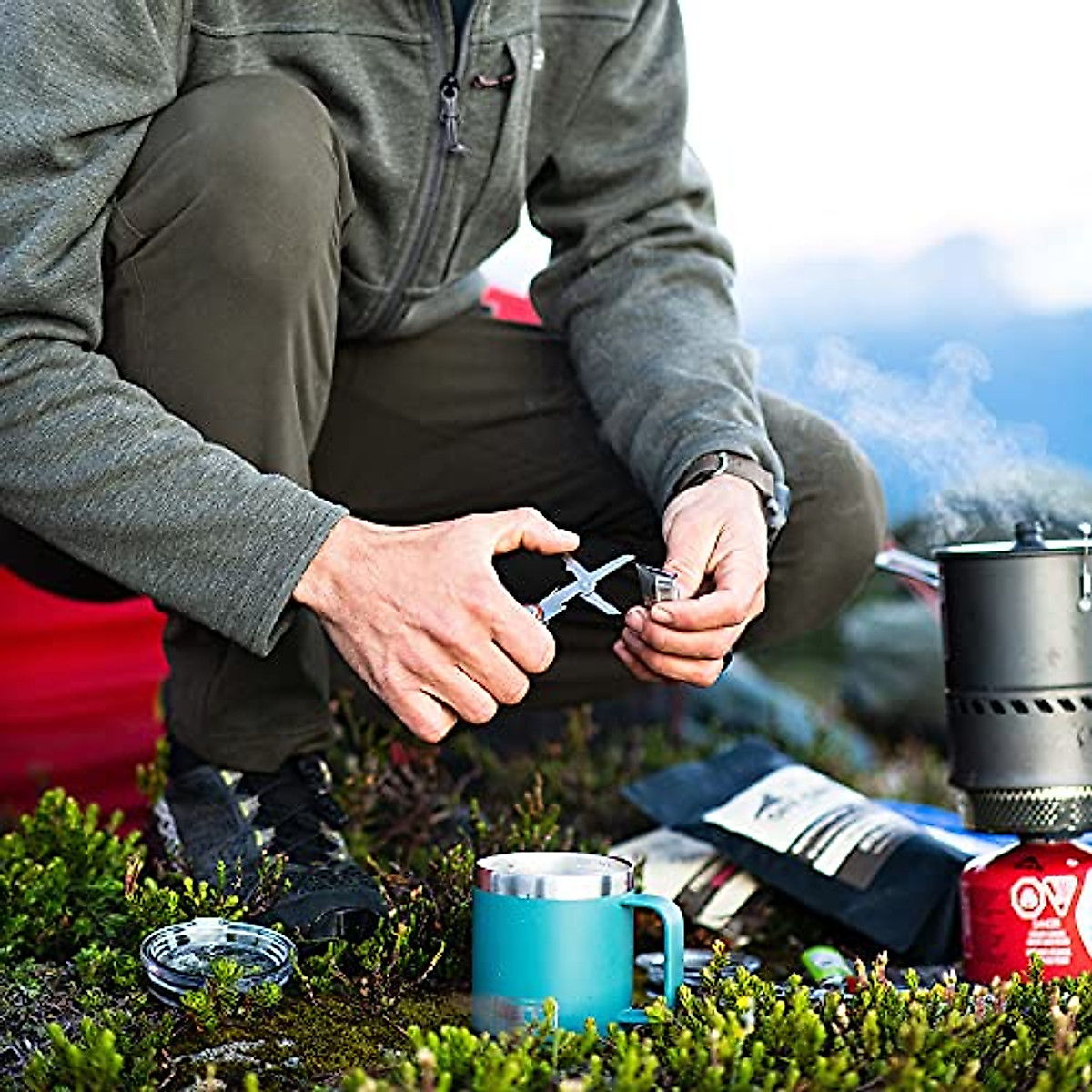 Gerber Gear Armbar Slim Cut, Pocket Knife, Multitool with Scissors, Onyx