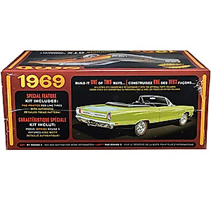 AMT 1969 Plymouth GTX Convertible 1:25 Scale Model Kit, AMT1137M/12
