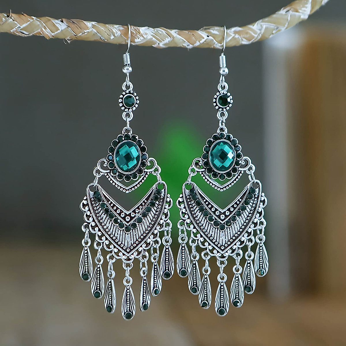 Women Dangle Earrings, 1 Pair Hook Earrings Vintage Ethnic Style Elegant Hollow Delicate Drop Earrings for Travelling Drop Earrings Women Beauty (Colour Name : Green) (Red b)