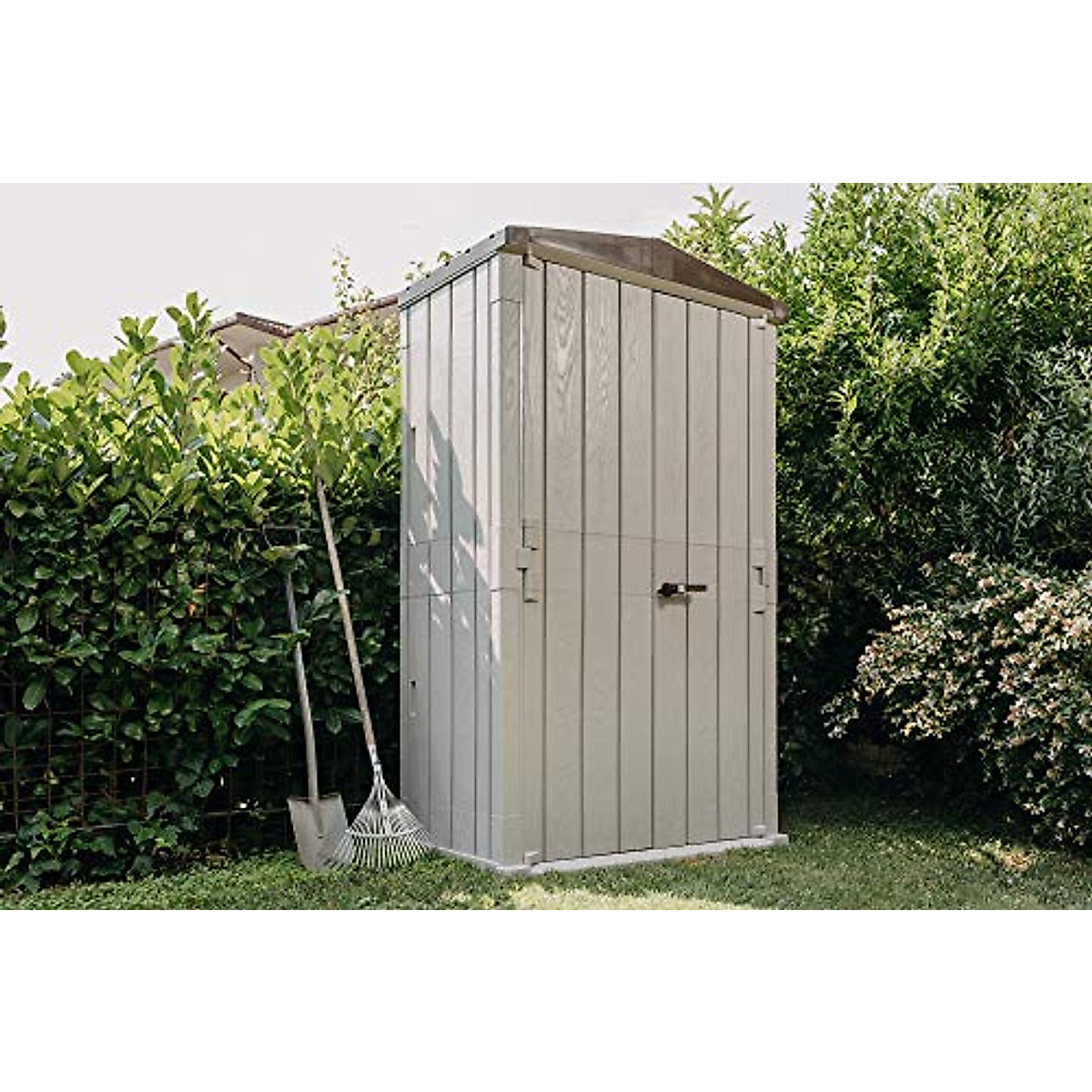 Toomax High Storer Plus Tool Shed 1.670L, Dim. cm 130x75.6x218.4h, Taupe/Brown