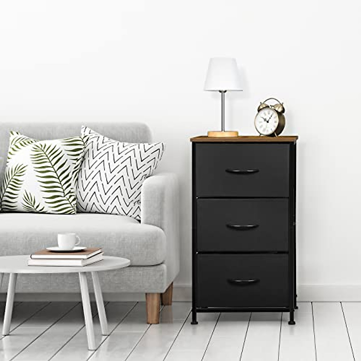 Small Dresser for Bedroom, 3 Drawer Fabric Storage Chest, Storage Tower Organizer Unit with Removable Fabric Bins and Wheels for Closet Bedside, Nursery, Living Room, Bedroom, College Dorm, Black.