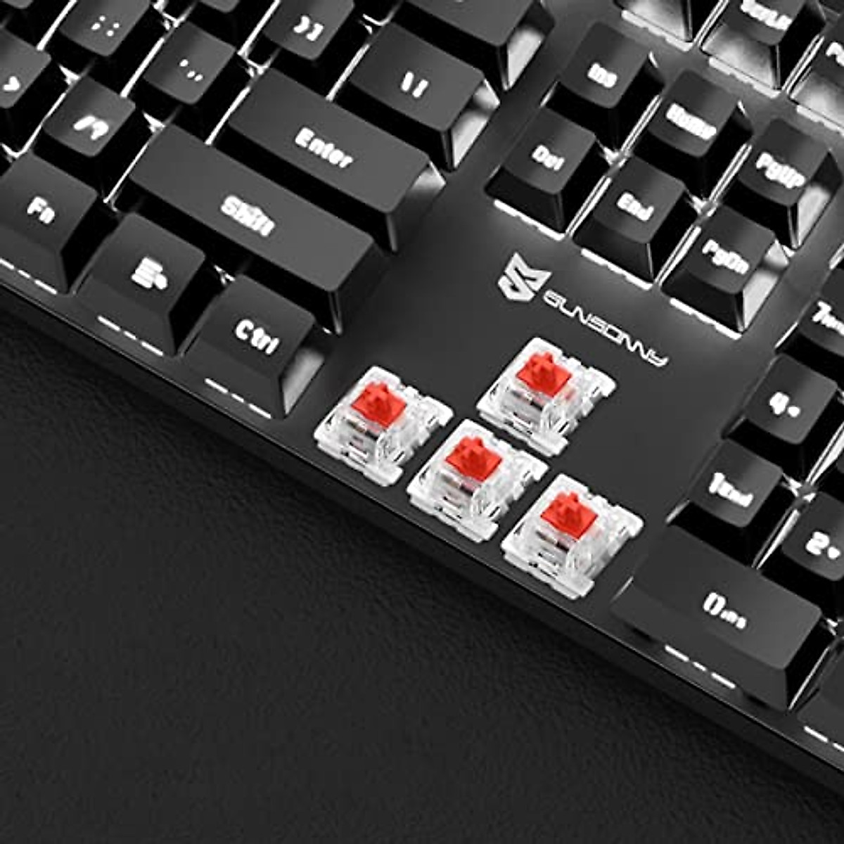 Merdia Mechanical Keyboard Gaming Keyboard with Red Switch Wired White Backlit Keyboard Full Size 104 Keys US Layout (Black)