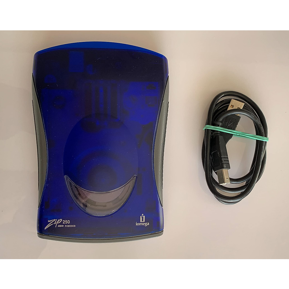 Iomega Zip USB-Powered External Zip Drive - 250MB - 1 x USB External