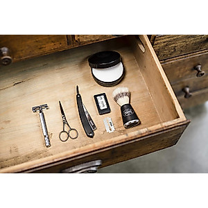 Wilkinson Sword Classic Double Edge Premium Men’s Metal Safety Razor with x5 Refill Blades