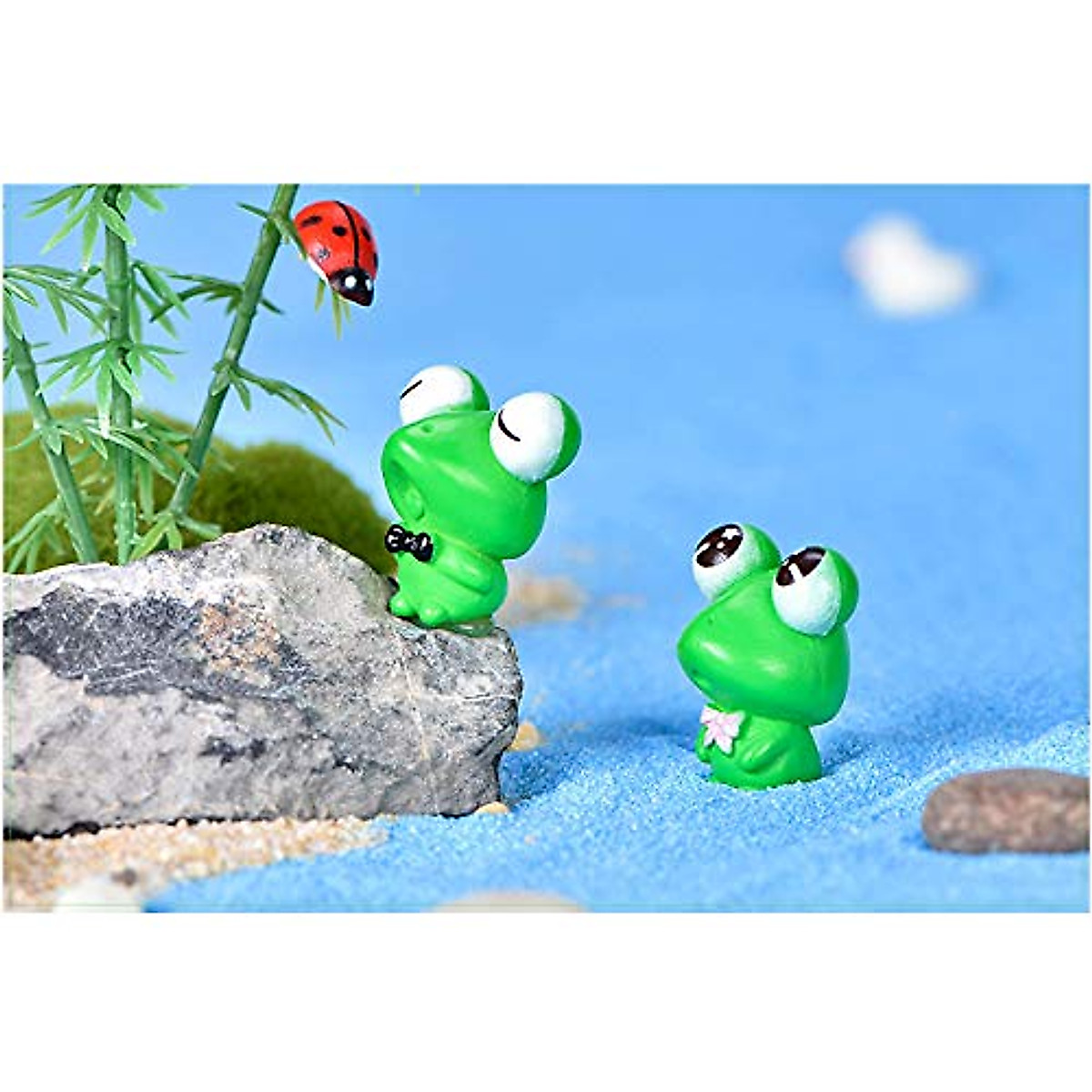 24 Pcs Resin Mini Frogs Cute Frog Miniature Figurines Animals Model Fairy Garden Miniature Moss Landscape DIY Terrarium Crafts Ornament Accessories for Home Décor (24 Pcs)