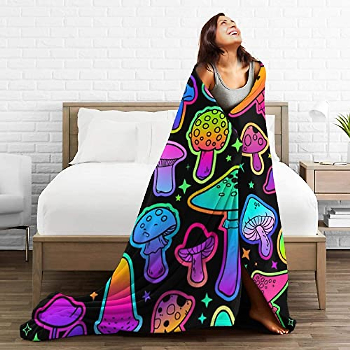 Trippy Mushroom Throw Blanket Soft Fleece Flannel Throws for Room Couch Bed Sofa Car