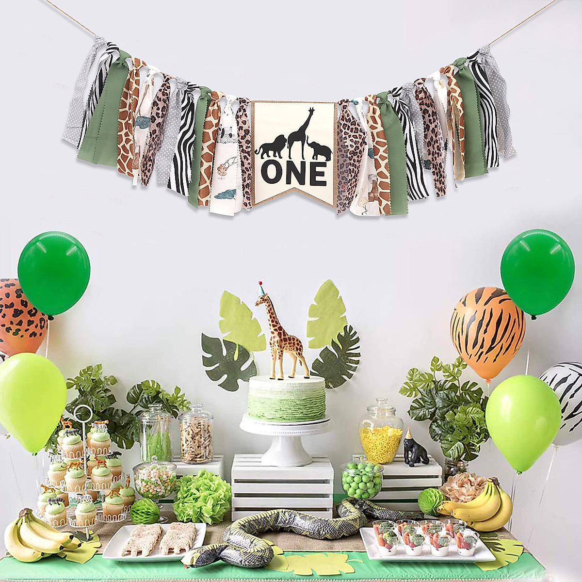 Jungle Safari High Chair Banner for Baby - Wild One for Baby Safari Party Decor,1st Birthday Party Banner for Photography Props,One Birthday Banner for Baby Showers