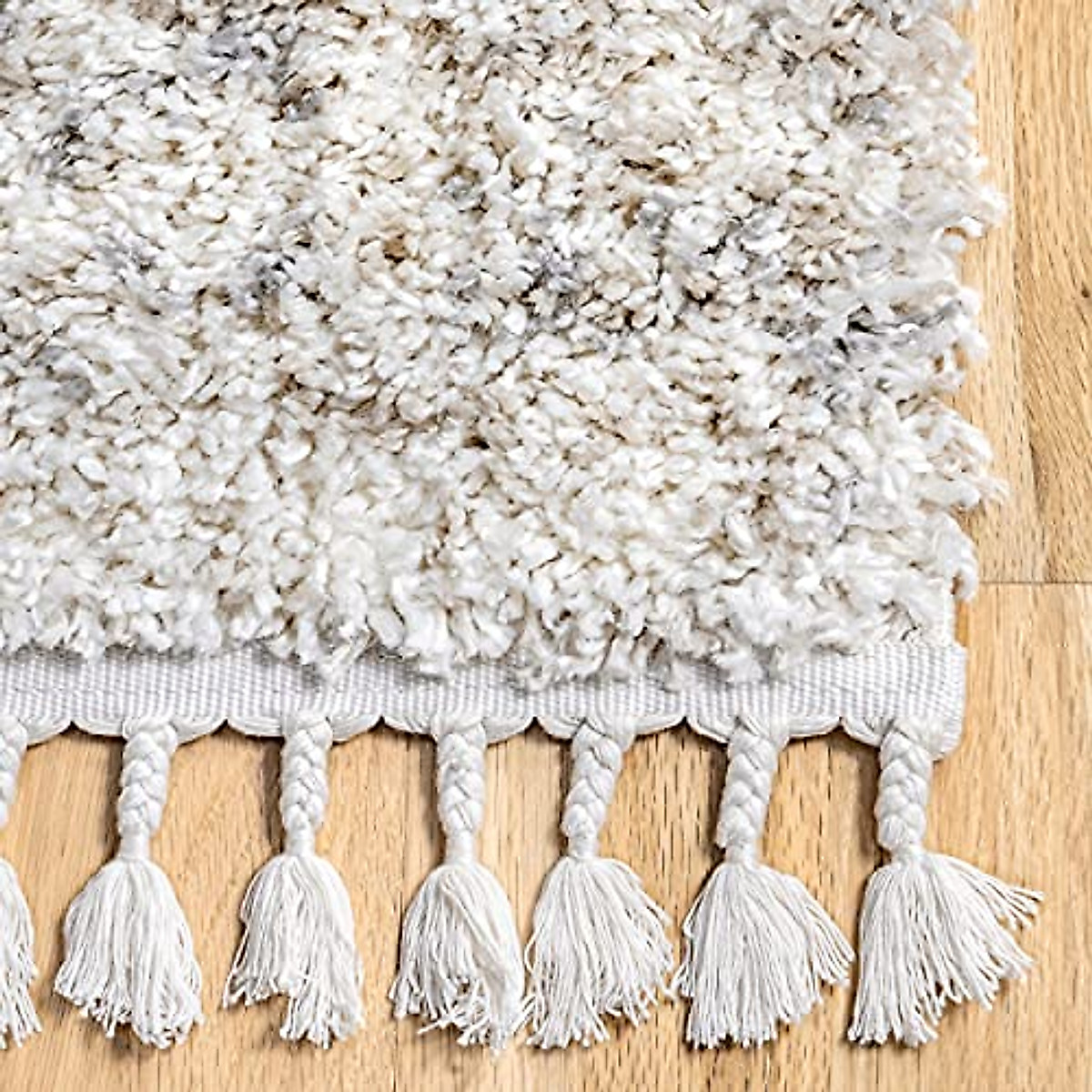 nuLOOM Brooke Shag Tasseled Area Rug, 8x11, Ivory