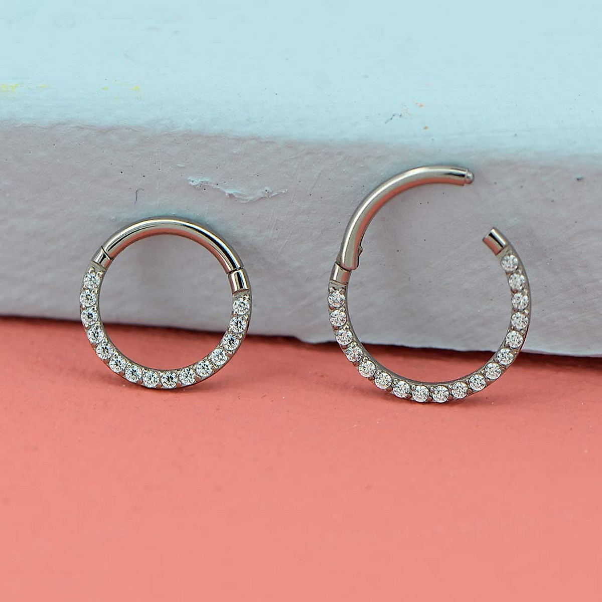 OUFER Titanium Daith Earring Hoop Solid G23 Cartilage Tragus Helix Rings 16G Titanium Septum Piercing Jewelry Hinged Segment Hoop With Clear CZ Paved