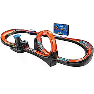 Hot Wheels id Smart Track Starter Kit with 3 Exclusive Cars, Track Pieces and Hot Wheels Race Portal for Physical & Digital Play, Gift for Kids Ages 8 Years Old & Up, Multi (GRH89)