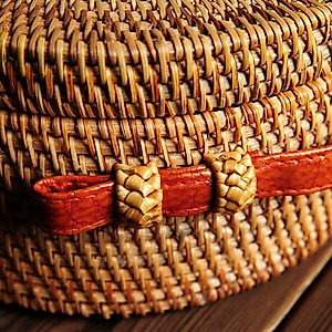 Kbinter Handwoven Round Rattan Straw Bag for Women Shoulder Leather Button Straps Natural Chic Handmade Boho Bag Bali Purse (Bow-Tie)