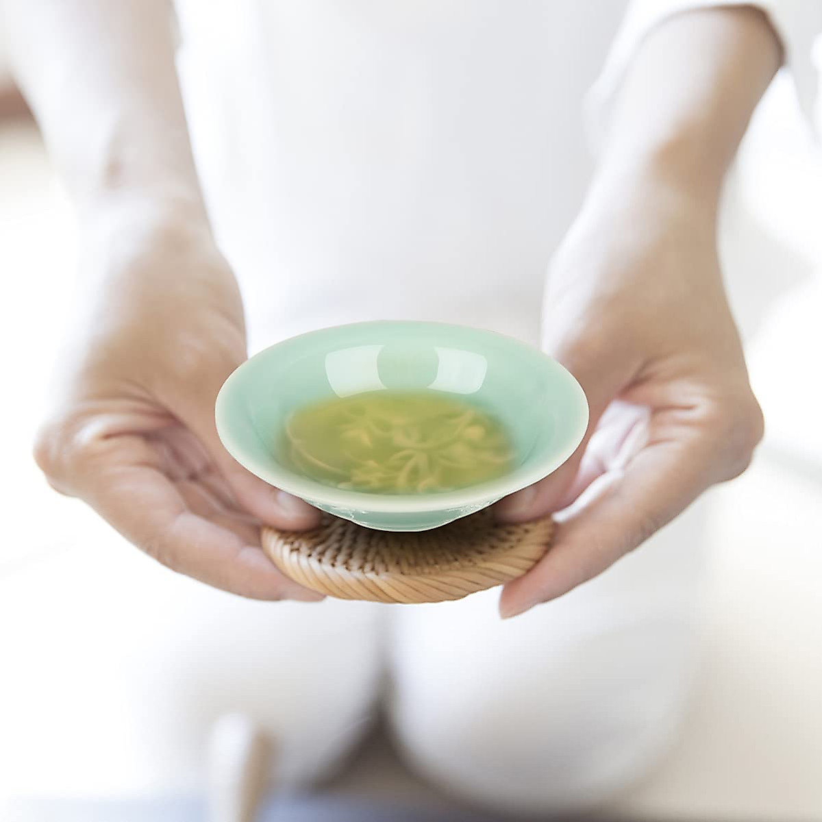 DOITOOL Chinese Sake cup Ceramic Sake Tea Cup Cyan Clay Creative Embossed Celadon Tea Cup Porcelain Bowl, Color Change, Plant Pattern Tableware Wide Mouth Tea Bowl(Random Embossed Pattern)