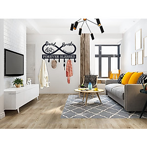 Personalized Key Holder for Wall | Personalized Key Hanger with Family Name | Metal Key Hook | Key Rack| Hooks Rack Kitchen | Custom Key Hanger for Front Door | Kitchen and Home |