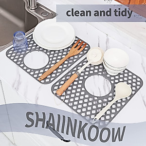SHAIINKOOW Silicone Kitchen Sink Mat, Kitchen Sink Protector, Silicone Sink Protectors for Kitchen Sink, Kitchen Sink Mats, Sink Mats for Bottom of Kitchen Sink, (13.6" X 11.6", Centre Drain, Black)