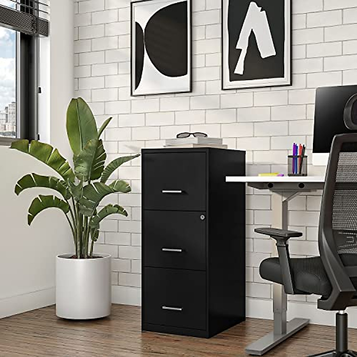 STAPLES 2806770 3-Drawer Vertical File Cabinet Locking Letter Black 18-Inch D (52151)