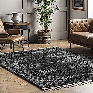 nuLOOM Sadie Moroccan Diamond Tassel Shag Area Rug, 3' x 5', Black