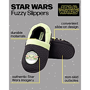 Disney Boys' Star Wars Slippers - Mandalorian Baby Yoda Fuzzy Slippers, Non-Skid Sole (Little/Big Boys), Size 4-5, Baby Yoda