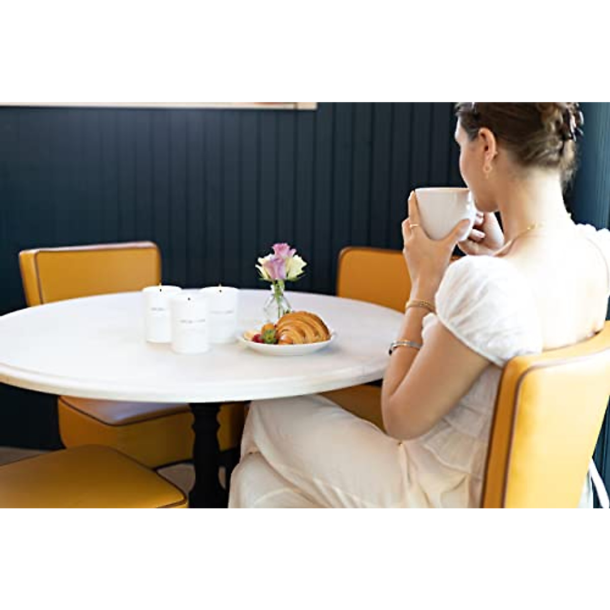 Aroma360 - Dream On - Paris Collection Candle Trio - Luxury Scented Candles with Essential Oils - White Tea, Sweet Vanilla & Earthy Cedar - Aromatherapy - Soy Candles - 80hr Burn - 11 oz - Set of 3