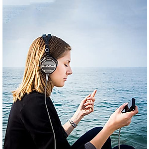 iPhone to 3.5mm Car Stereo AUX Cable, Apple MFi Certified Lightning Audio Cord for iPhone 13 Mini Pro Max 12 11 Pro Max X XR 8 7 6 5 SE iPad iPod to Home Stereo/Speaker, 3.3FT