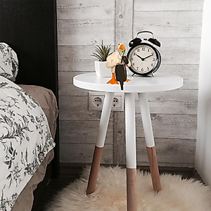 Magnetic Goose Duck Key Holder, Unique Key Holder, Standing Muscle Goose Statue, Funny Animal Magnetic Key Holder, Magnetic Tool Holder, Kawaii Desk Accessories, Room Office Tabletop Ornament (1 PC)