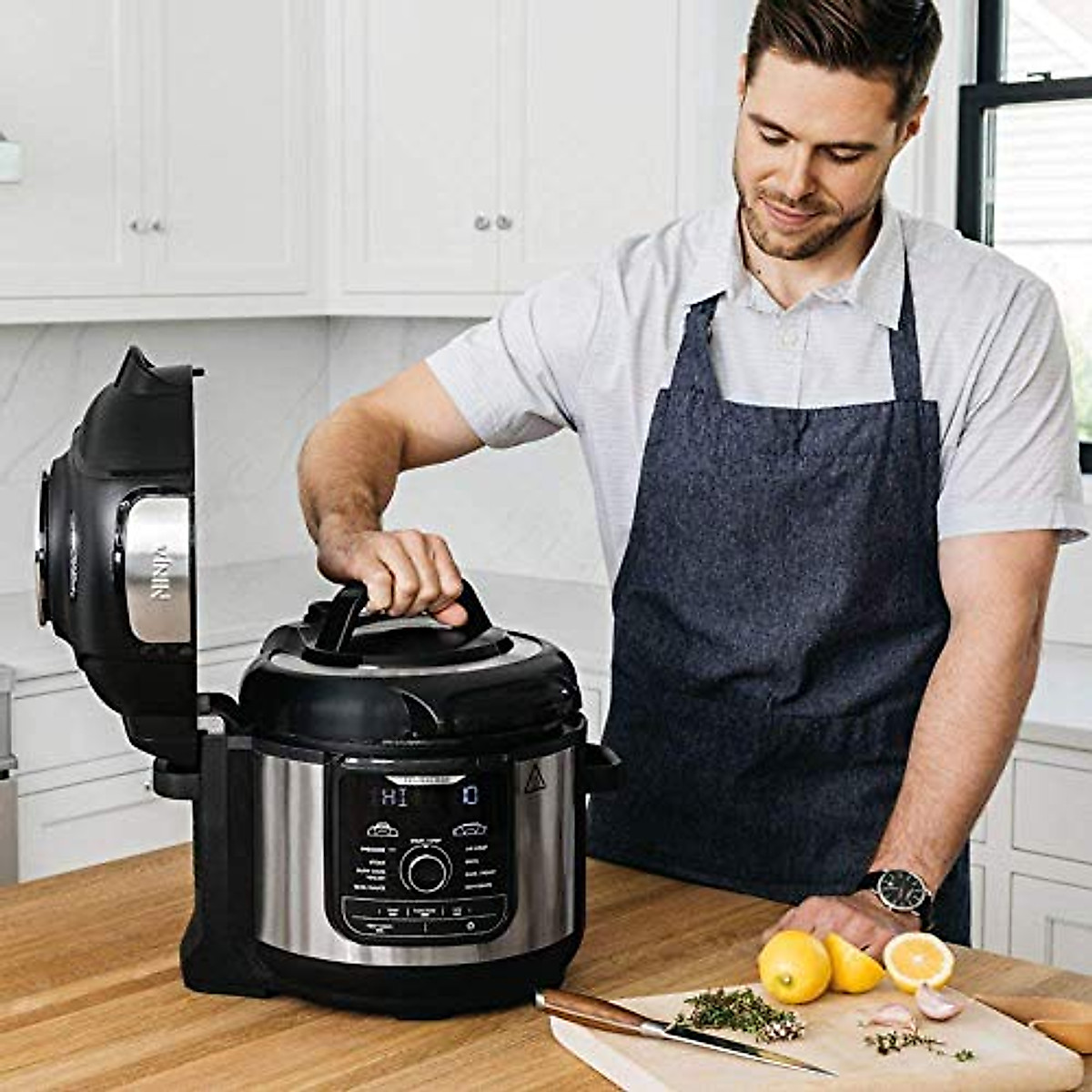 Ninja - Ninja Foodi 8qt. 9-in-1 Deluxe XL Pressure Cooker & Air Fryer - Stainless Steel/Black (Renewed)