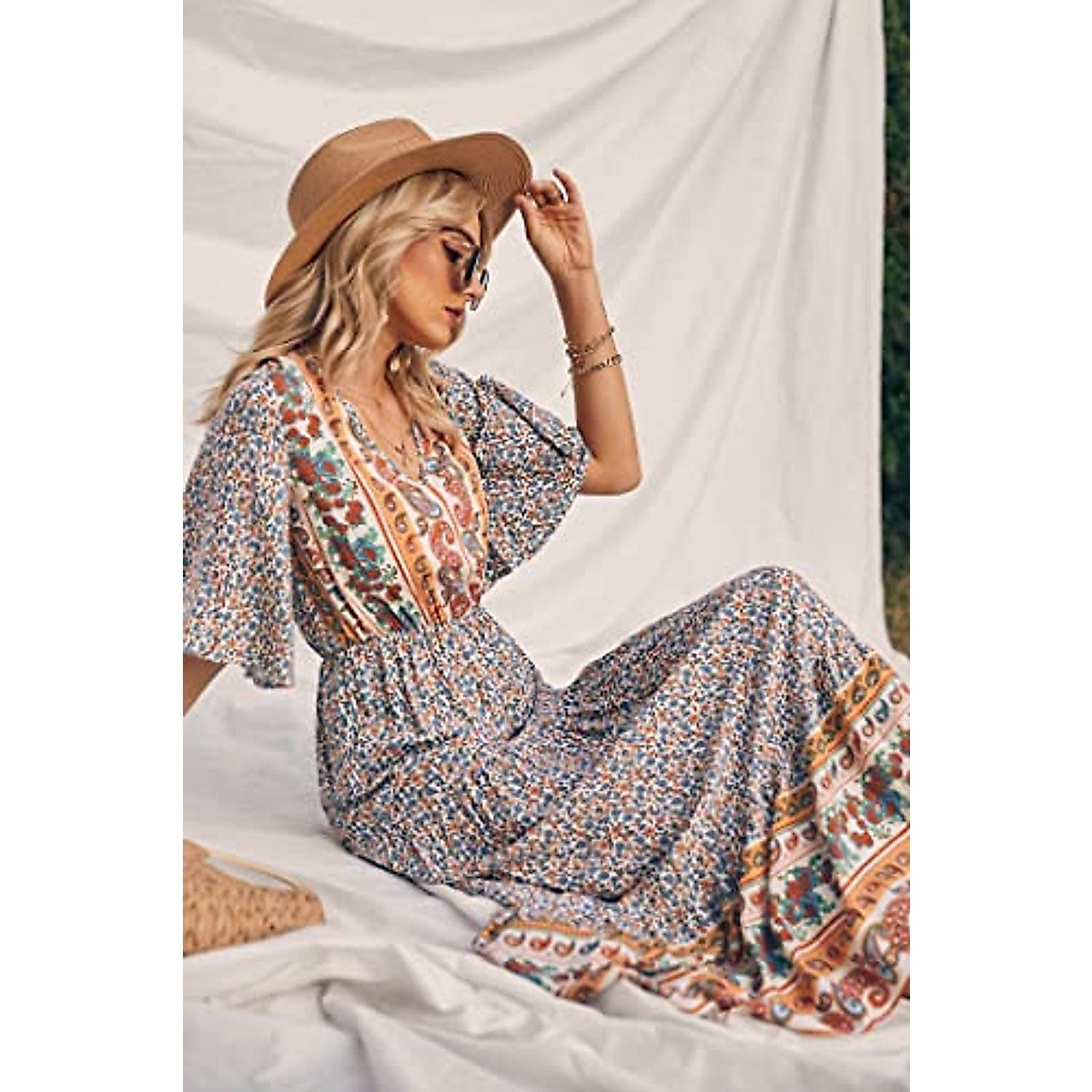 PRETTYGARDEN Women's Casual Summer Boho Floral Print Dress V Neck Short Sleeve High Waist Long Maxi Beach Dresses (White Floral,Medium)