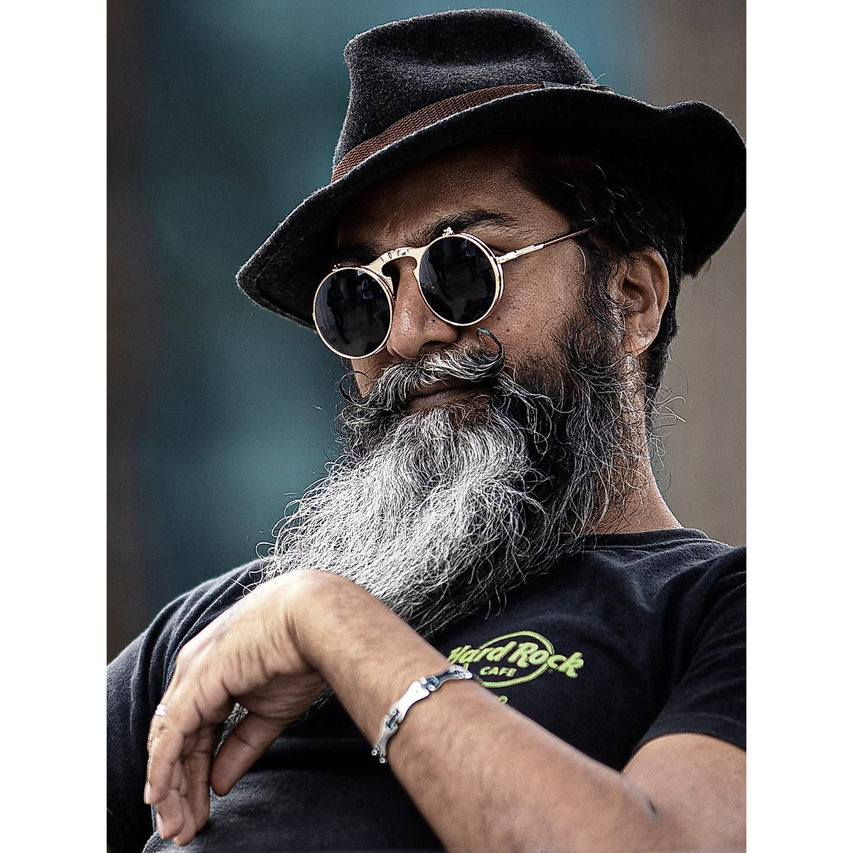 AIEYEZO Round Flip Up Sunglasses for Men and Women Rave Flip Glasses 90's Retro Steampunk Style (Gold/Grey)