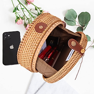 RIANGIE Beach Bag for Women Boho Bag Crossbody Purse Rattan Handwoven Round with Leather Strap