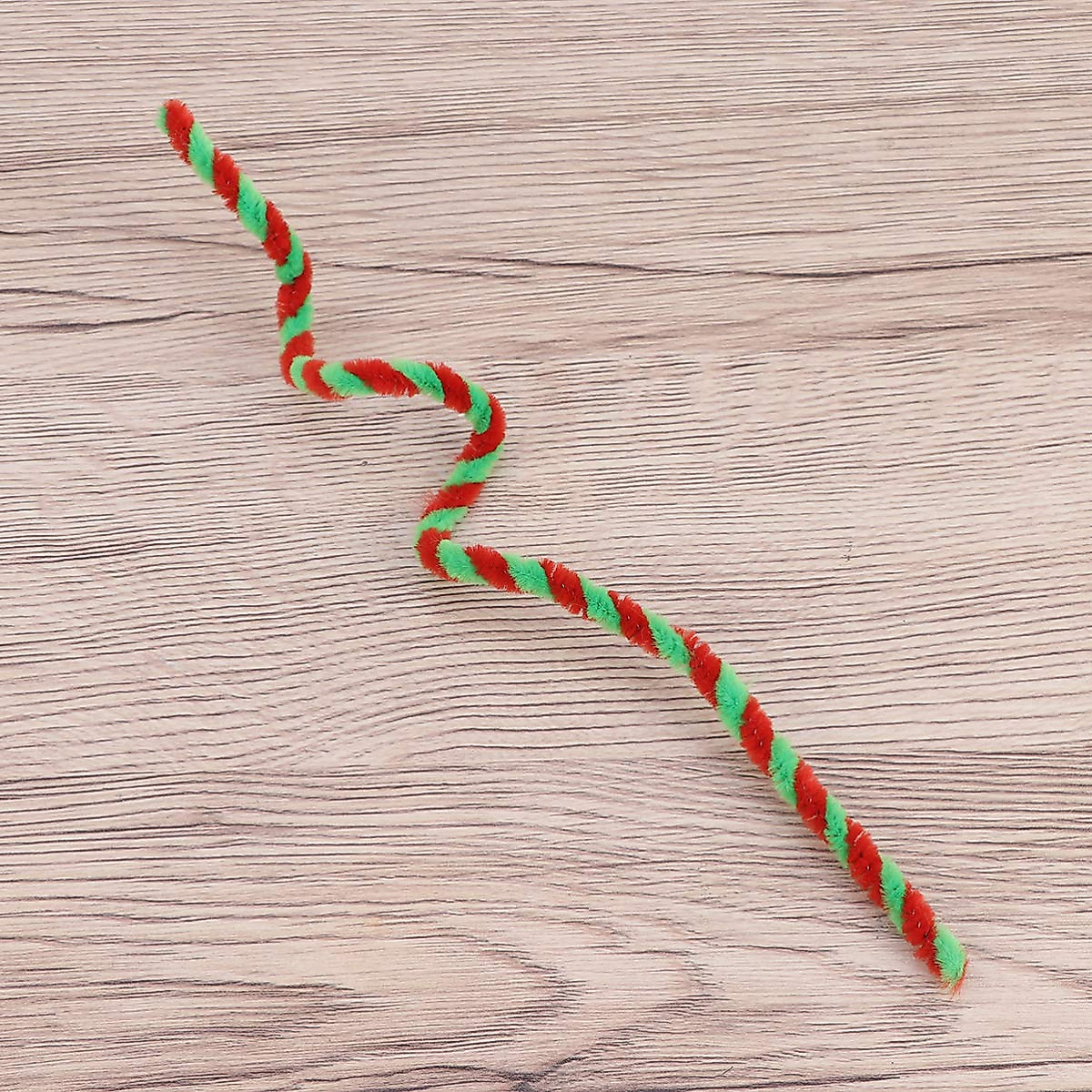 Happyyami 50pcs Christmas Cleaners Striped and Glitter Chenille Stem for Art and Crafts Creative Crafts Decorations Red and Green