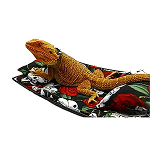 Chaise Lounge for Bearded Dragons, Skulls and Roses Fabric