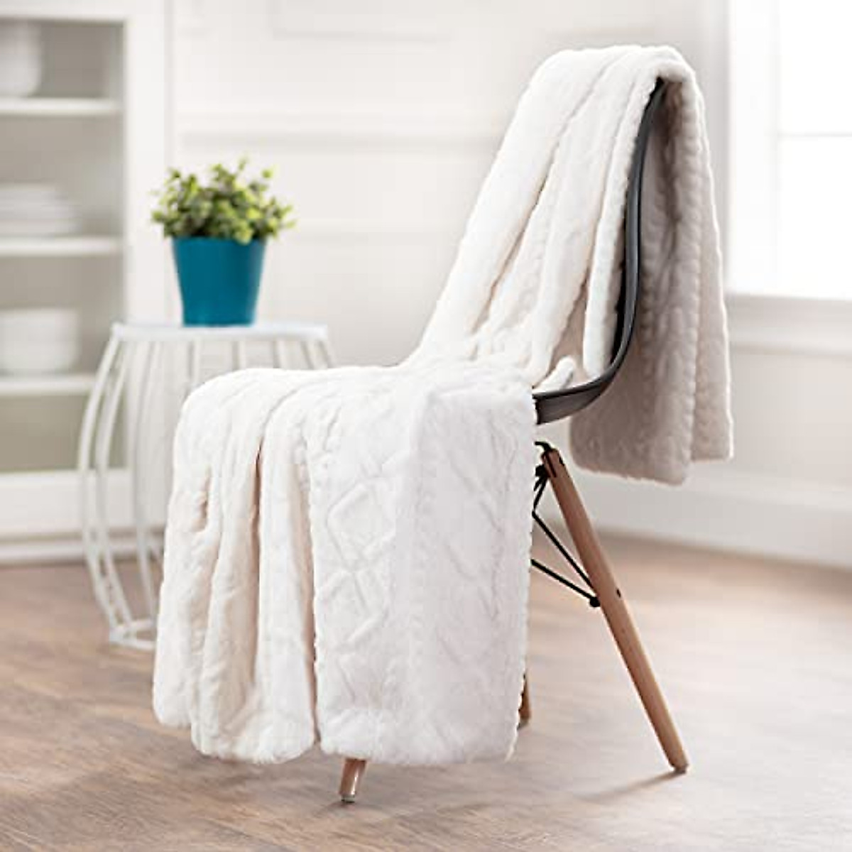 Chanasya Cable Knit Embossed Faux Fur Throw Blanket - Reverse Mink Modern, Comteporary, Elegant, Super Soft, Warm and Cozy for Bed, Couch, Living Room and Bedroom Home Décor (50x65 Inches) White