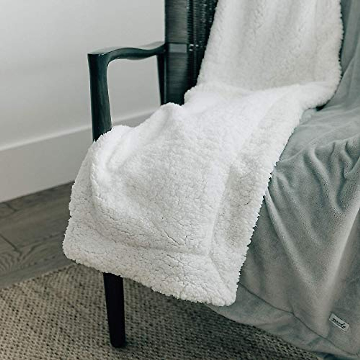 GRACED SOFT LUXURIES Throw Blanket Sherpa Fleece Minky Microfiber Reversible Soft Throw (Gray, Throw 50" x 60")
