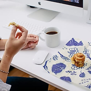 Bee's Wrap - Lunch Pack - Made in the US - Beeswax Food Wrap - Bees and Bears Print - 3 Pieces (Sandwich Wrap, 2 Medium Food Wraps)