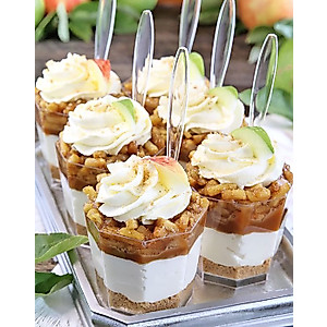 Foraineam 100 Pack 5.4 oz. Clear Plastic Dessert Cups with 100 Spoons Disposable Reusable Appetizer Cups Serving Bowl for Parties, Weddings and More