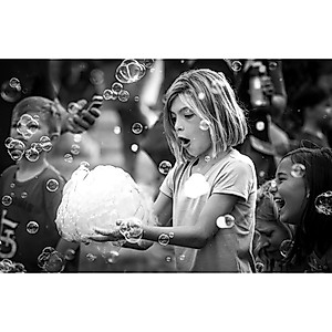 Atomic Bubbles: Bubble Love Bubblegum Scented Bubbles - 6 Pack - 4oz Bottles, Oversized Wand, Kids Events, Party Favors, Indoor & Outdoor, Non-Toxic