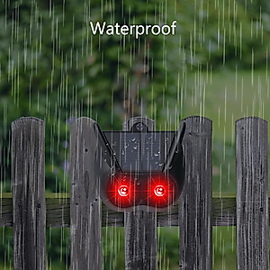 2Pack Solar Outdoor Flash Warning Light LED Warning Light Outdoor Waterproof Warning Light Suitable for Warning Wildlife Suitable for Courtyard Farm Orchard