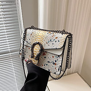 GLOD JORLEE Trendy Chain Crossbody Bags for Women - Luxury Snake-Printed Leather Shoulder Satchel Bag Evening Clutch Purse Handbags (white)